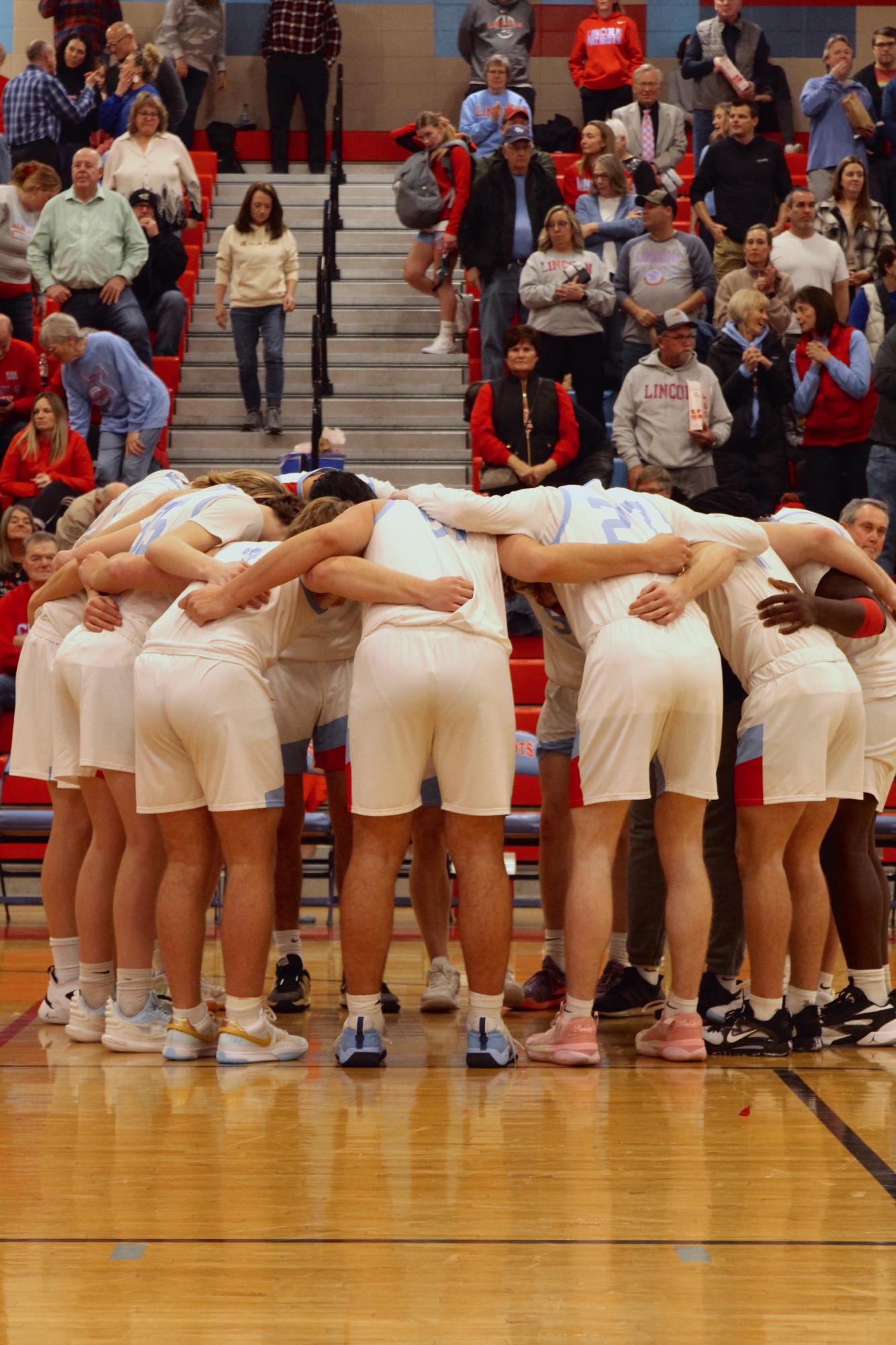 Patriots vs. Warriors – Lincoln High School Statesman
